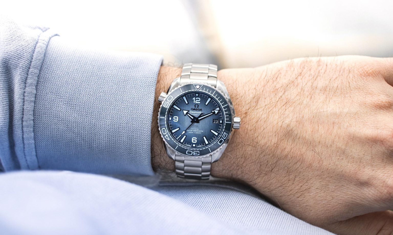 Die OMEGA Summer Blue Kollektion feiert 75 Jahre Seamaster - ALTHERR ...