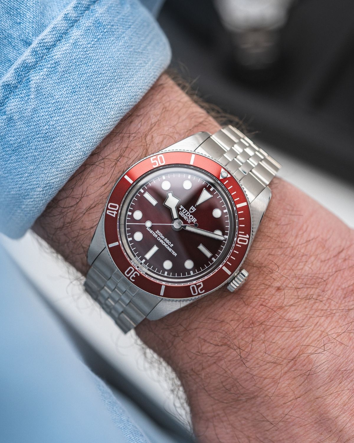 TUDOR Black Bay 58 Bordeauxrot: Diese Farbe sah keiner kommen - ALTHERR ...